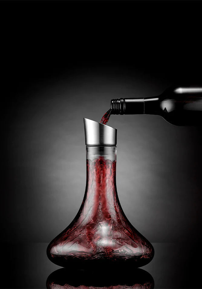 Tempa Quinn - Waterfall Wine Decanter 1800ml – STEEL & GLASS